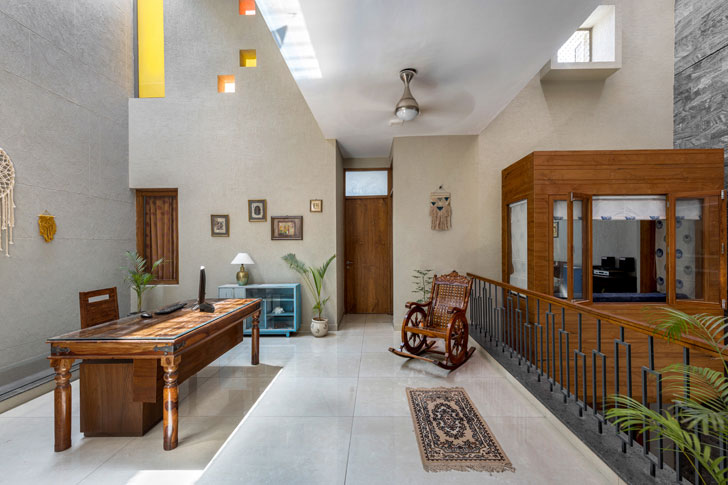 Of Cocoons, Courtyards and Curated Frames! » India Art N Design