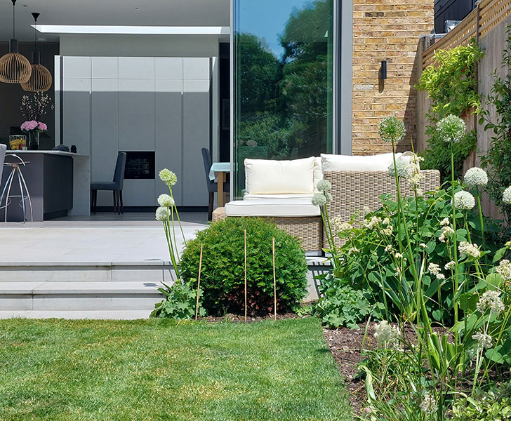 Modern Addition to a Victorian House » India Art N Design