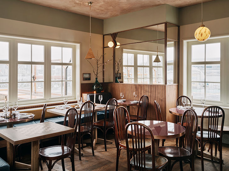 Explore Polly’s Personality, where Tradition meets Playfulness! » India ...